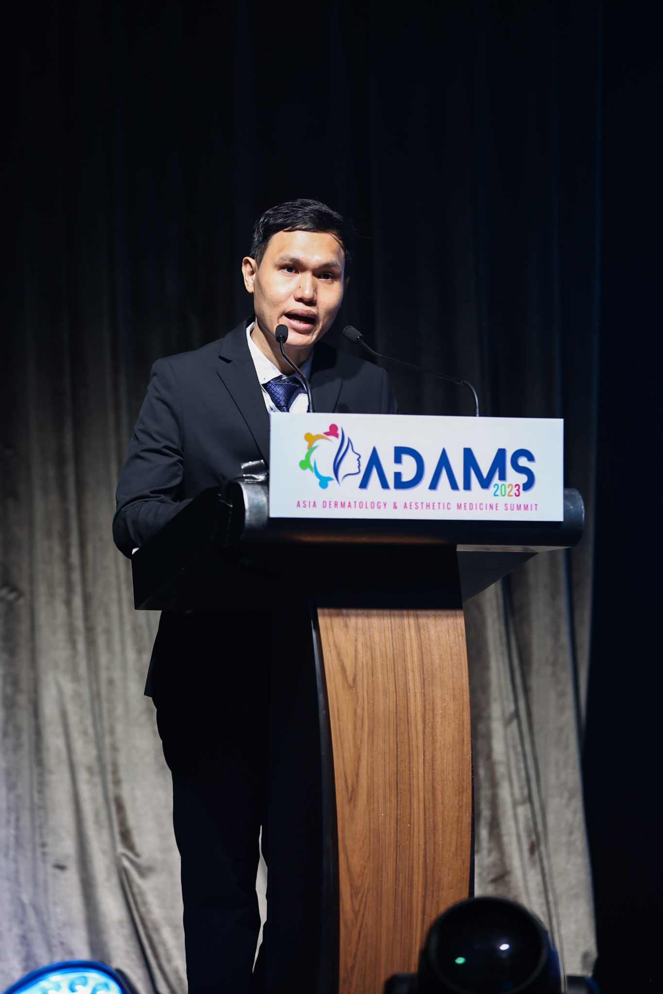 About - Dr Edmond Lau .COM Blog